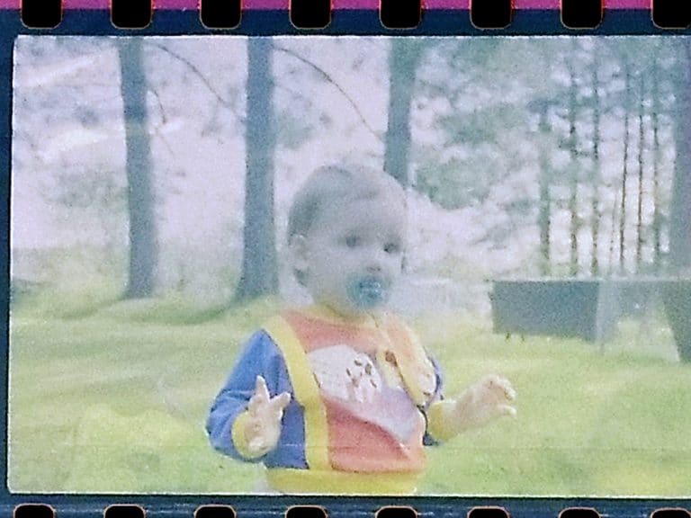 You Can Now Use Your Phone to Turn Old Negatives and Slides Into Photos