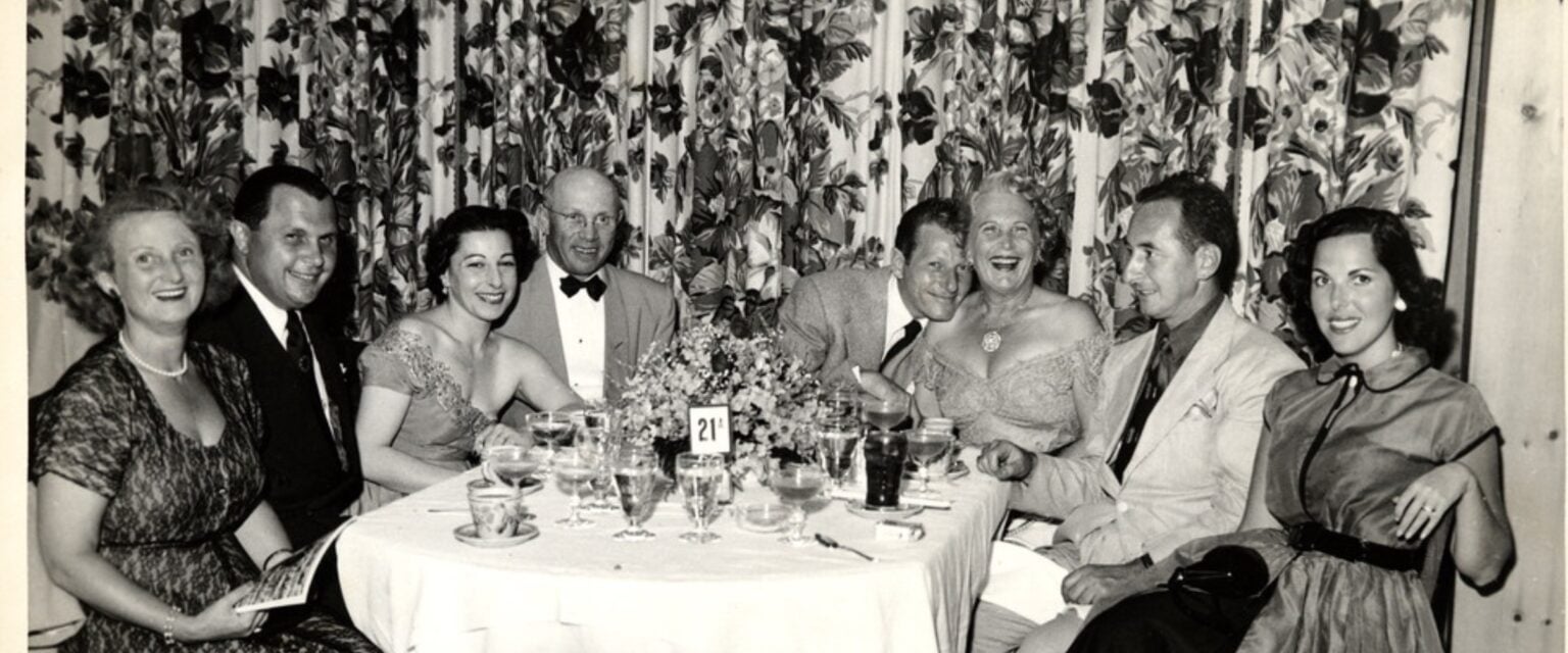 100 Family History Interview Questions + Free Printable