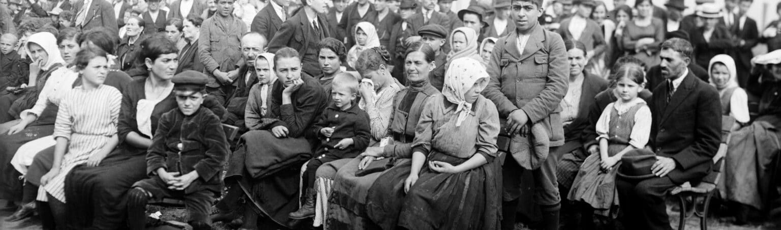 Which Ancestry Membership is Right for You in 2025?